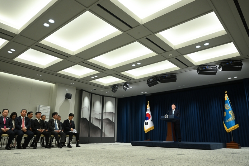 기자 출입 막힌 ‘尹 50분 나홀로 담화’ JTBC·MBC·MBN만 지적